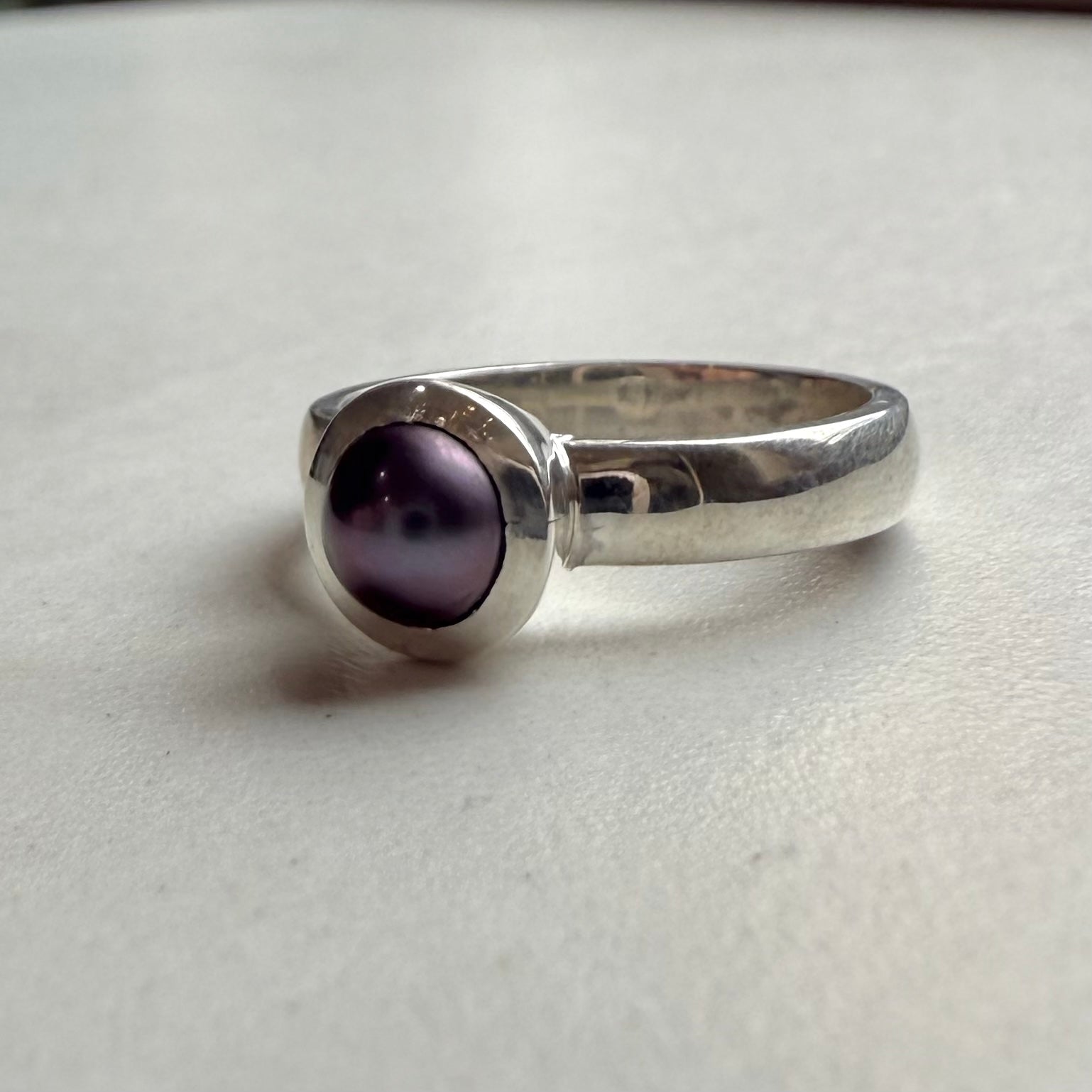 Sterling Silver Cultured Freshwater Maroon Pearl Ring – Cameron Jewellery